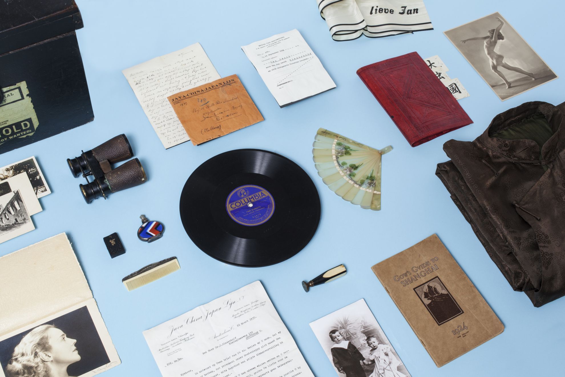 De restanten van een wereld waar Slauerhoff nooit helemaal bij ...